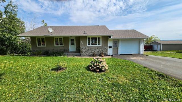 West Bathurst Bathurst Houses & Real Estate for Sale | Zoocasa