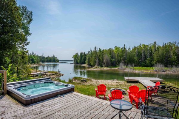Lakeside Living: 5 Ontario Cottages for Sale with Waterfront Views ...